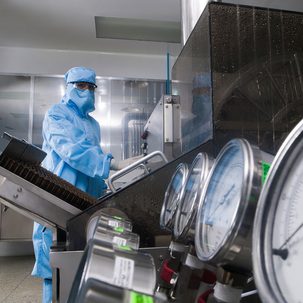Blue Light Disinfection for Cleanrooms, Labs & Food Processing ...